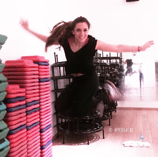 Ubound Workout Op Een Mini Trampoline - Artikel - louisedelputte